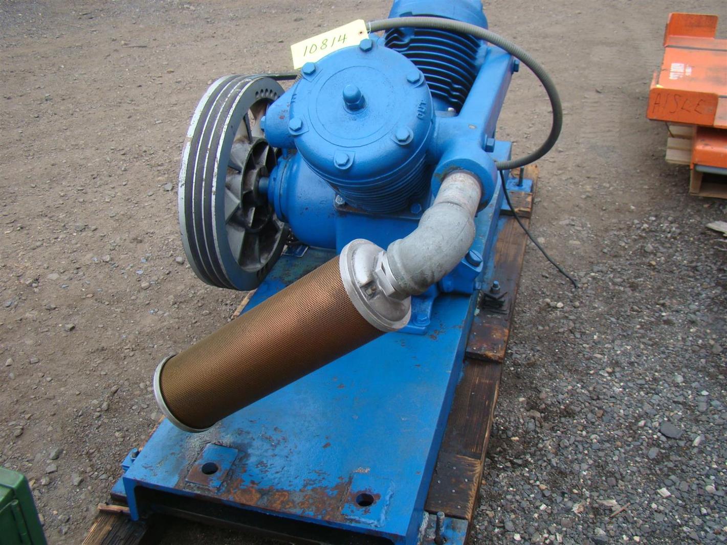 Kellogg-American Skid Mount Air Compressor Model K40AT, GE 5HP Motor ...