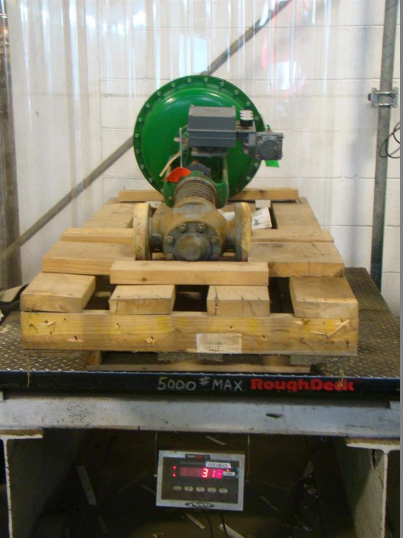 Fisher Controls 2" Control Valve Type 657 with Positioner 3582G ...