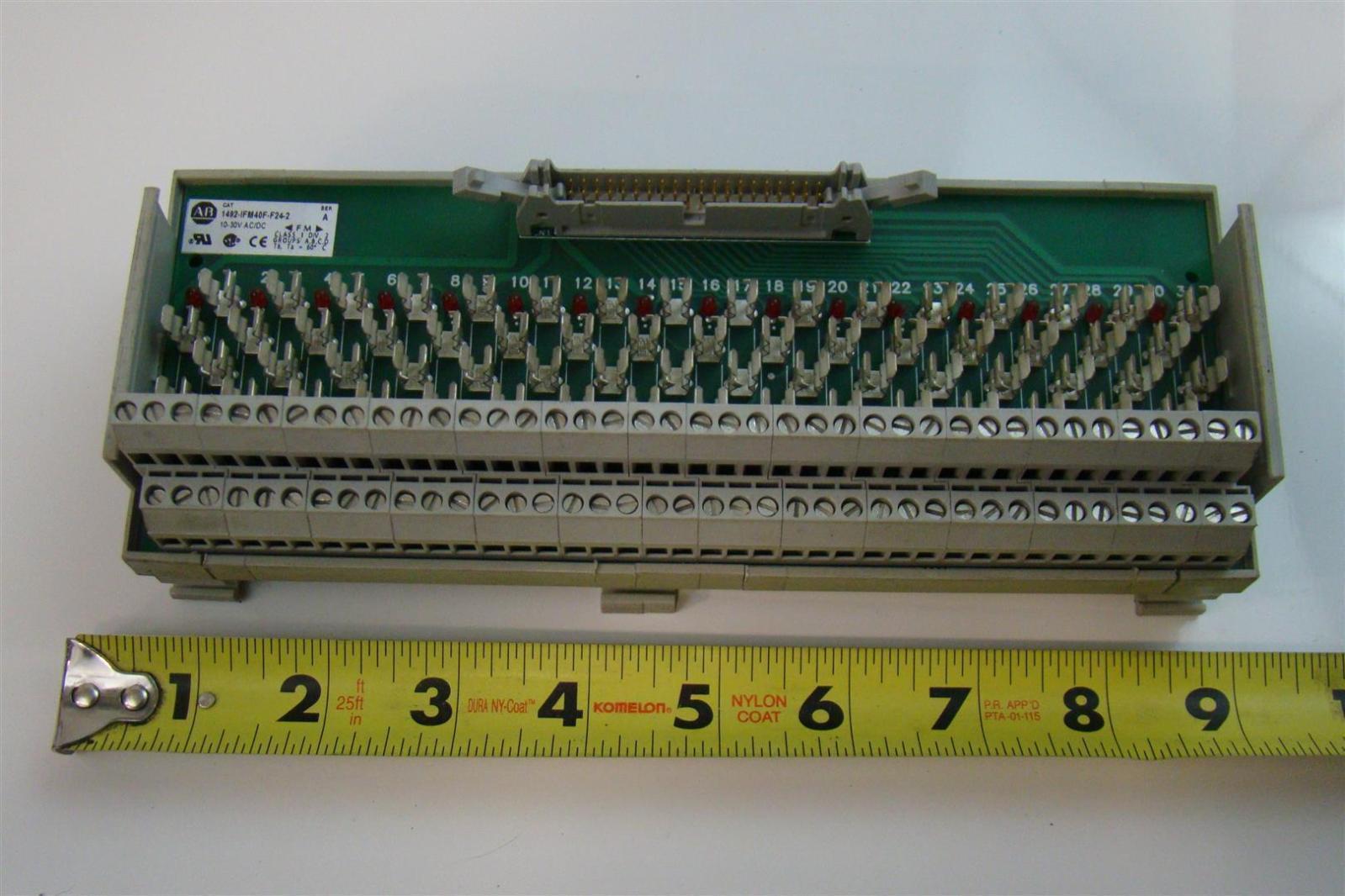 AB 40-POINT ISOLATED FUSIBLE DIGITAL IFM 10-30V AC/DC 1492-IFM40F-F24-2 ...