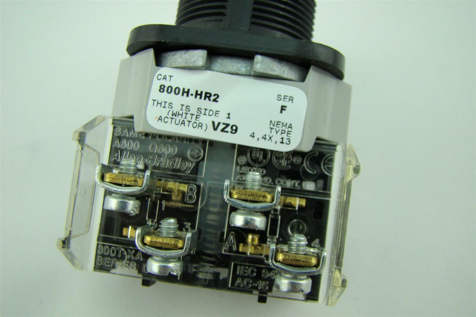 Allen-Bradley 800H Black Selector Switch Unit Type 4, 4X,13 - 800H-Hr2 ...