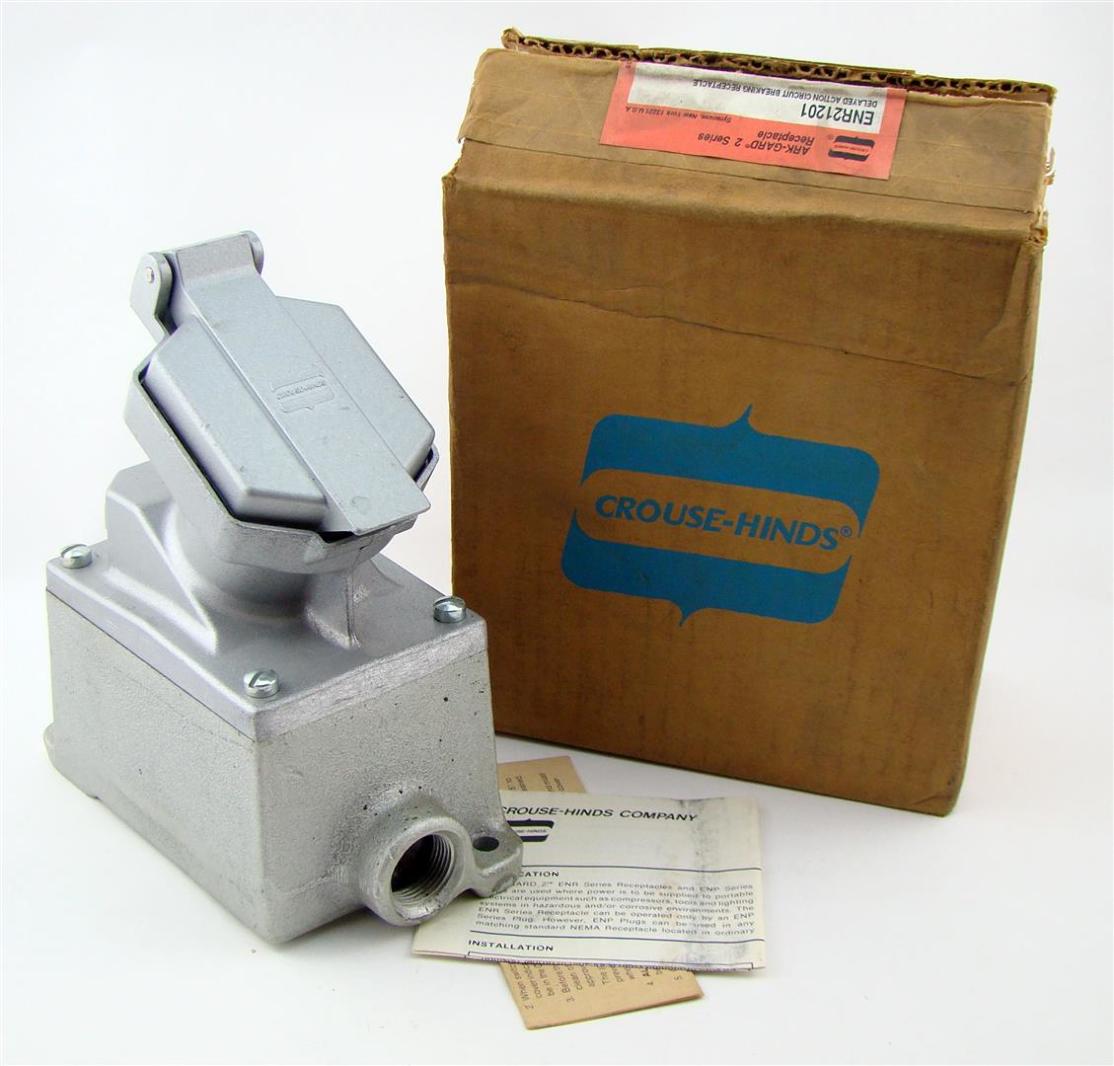 Crouse-Hinds Receptacle Interlocked with switch 3/4" 20A 125Vac ...