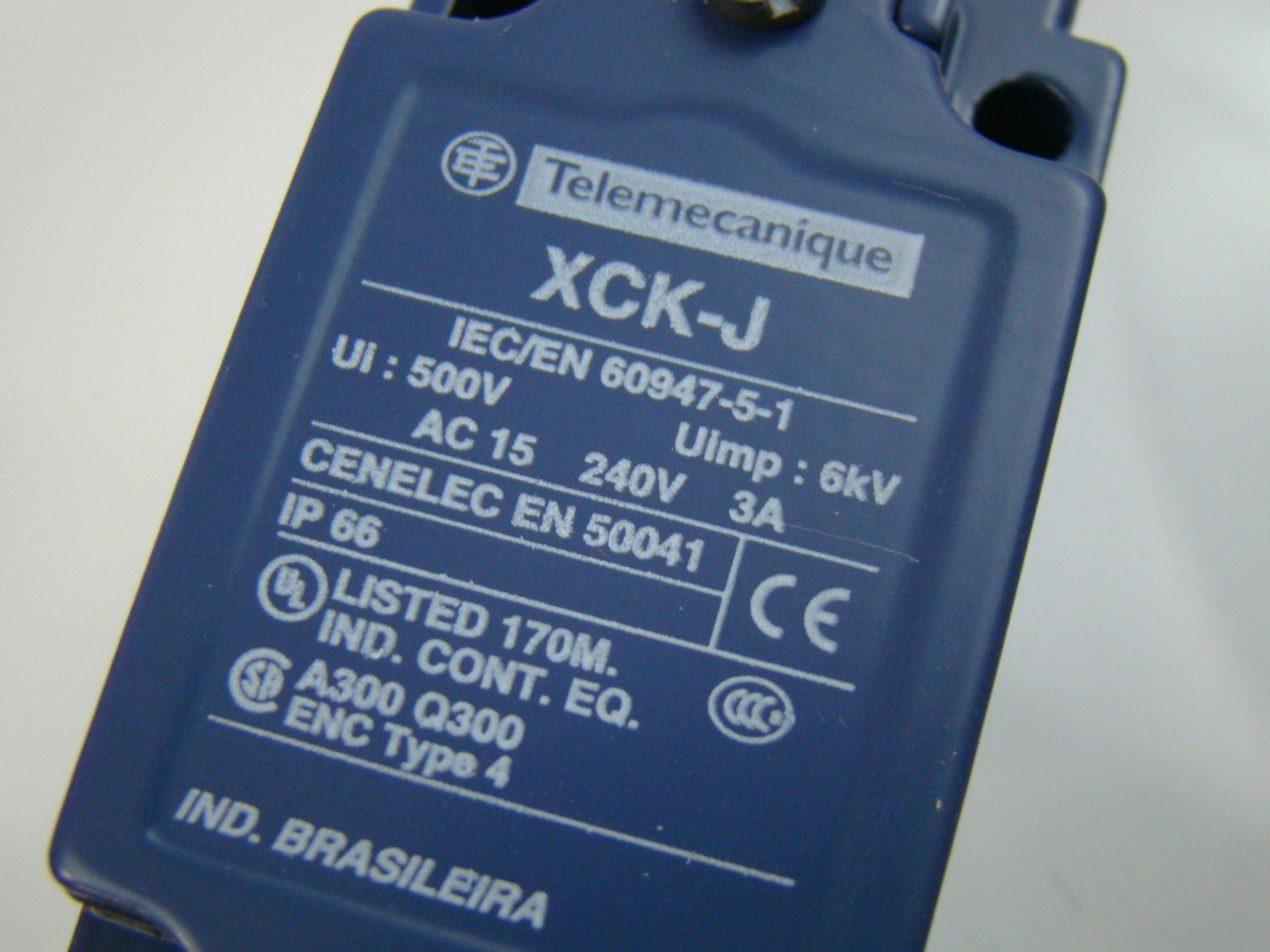 Telemecanique 240V Limit Switch Full Assembly ZCK-J1 ZCKE05 ZCK-Y41 ...