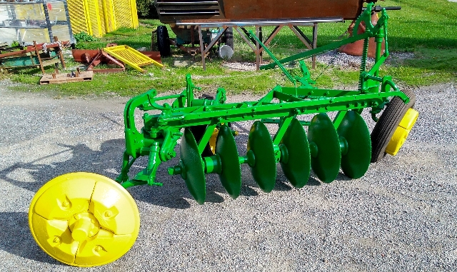 John Deere 600H Hydraulic lift Drawn Disc Plow - refurbished | eBay