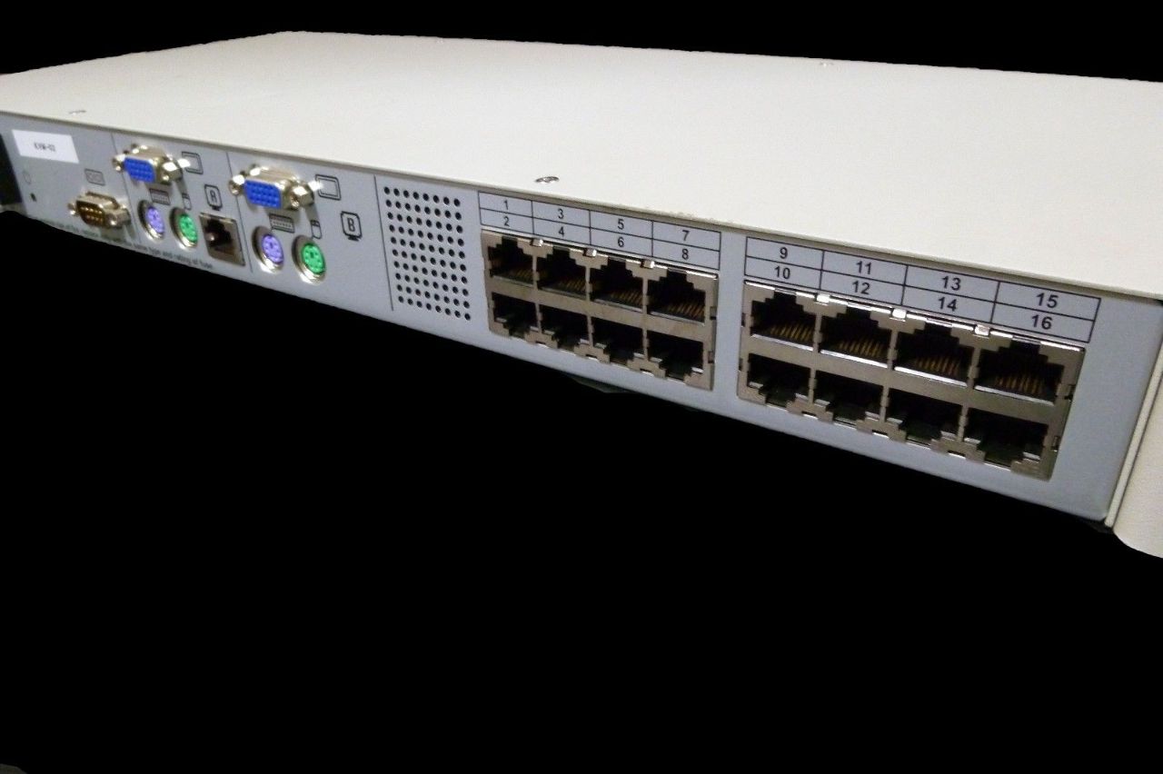 AVOCENT AUTOVIEW2000 16-PORT KVM SWITCH 520-304-005 KVM Extender ...