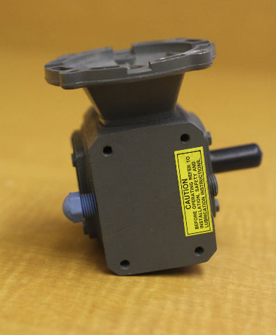 New Boston Gear Box 527-8050FL 14606-2810-00 Input .140HP Output 120 IN ...