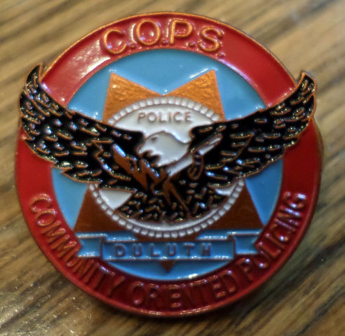 Hat Lapel Uniform Pin Cops Police Deluth Community Oriented Policing ...