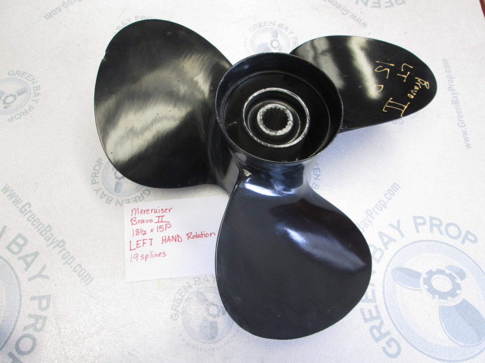 18.5 x 15 Pitch Left Hand Prop for Mercruiser Bravo II Stern Drive ...