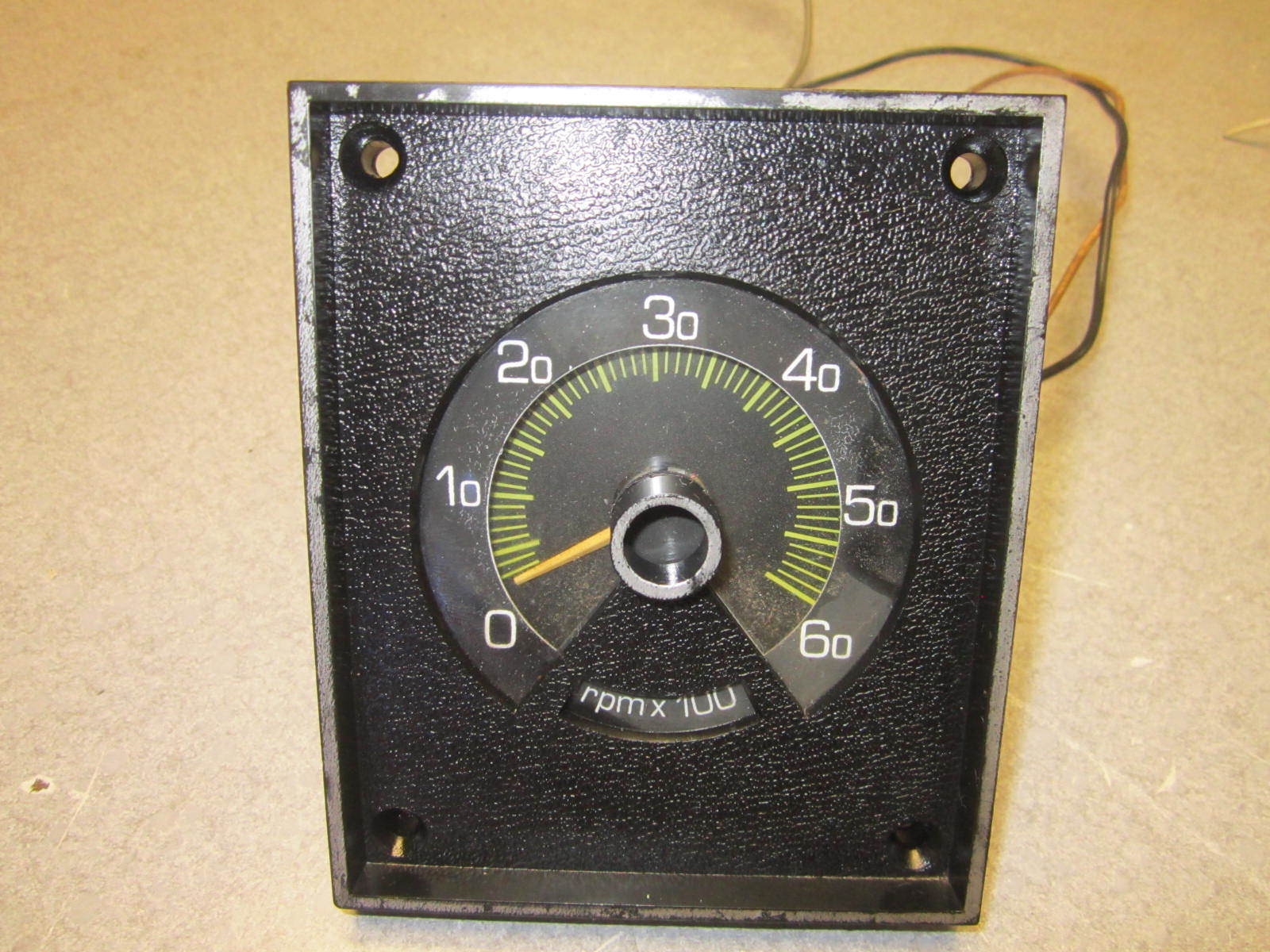 OMC Tachometer RPMs Gauge Vintage | Green Bay Propeller & Marine LLC ...