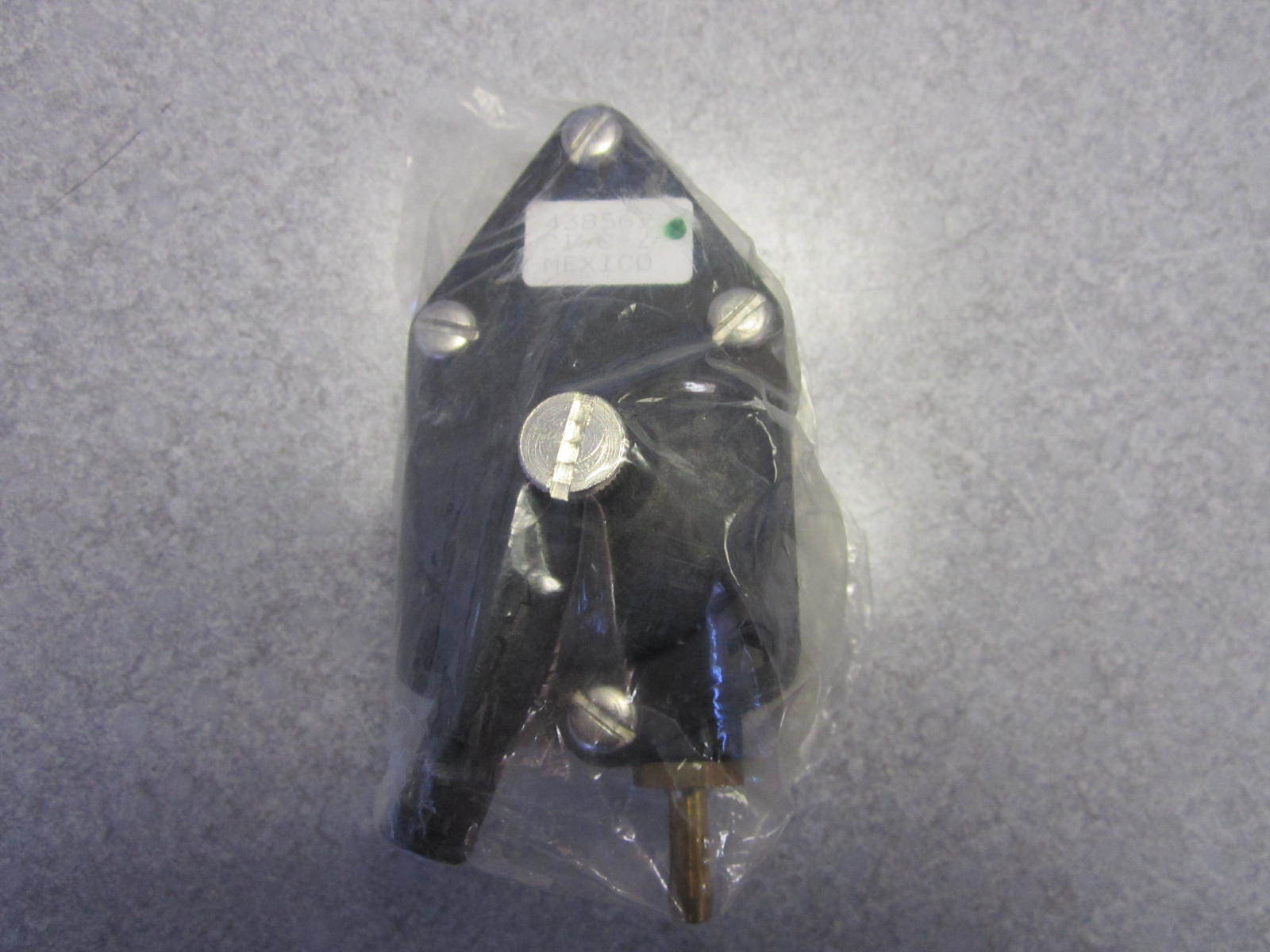 Evinrude/Johnson/OMC Fuel Pump Assembly 9.9-15 Hp 438562 | Green Bay ...