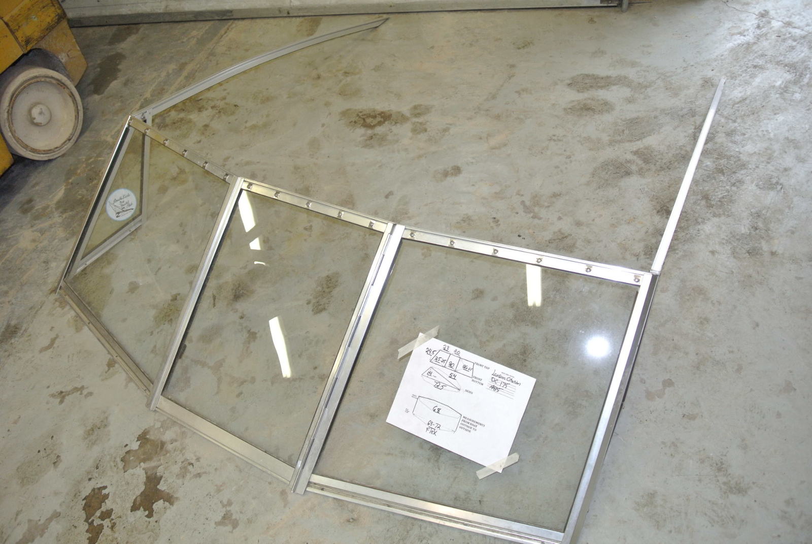 Boat Windshield 68 x 72 Long Larson Citation DC 175 Walk Through ...