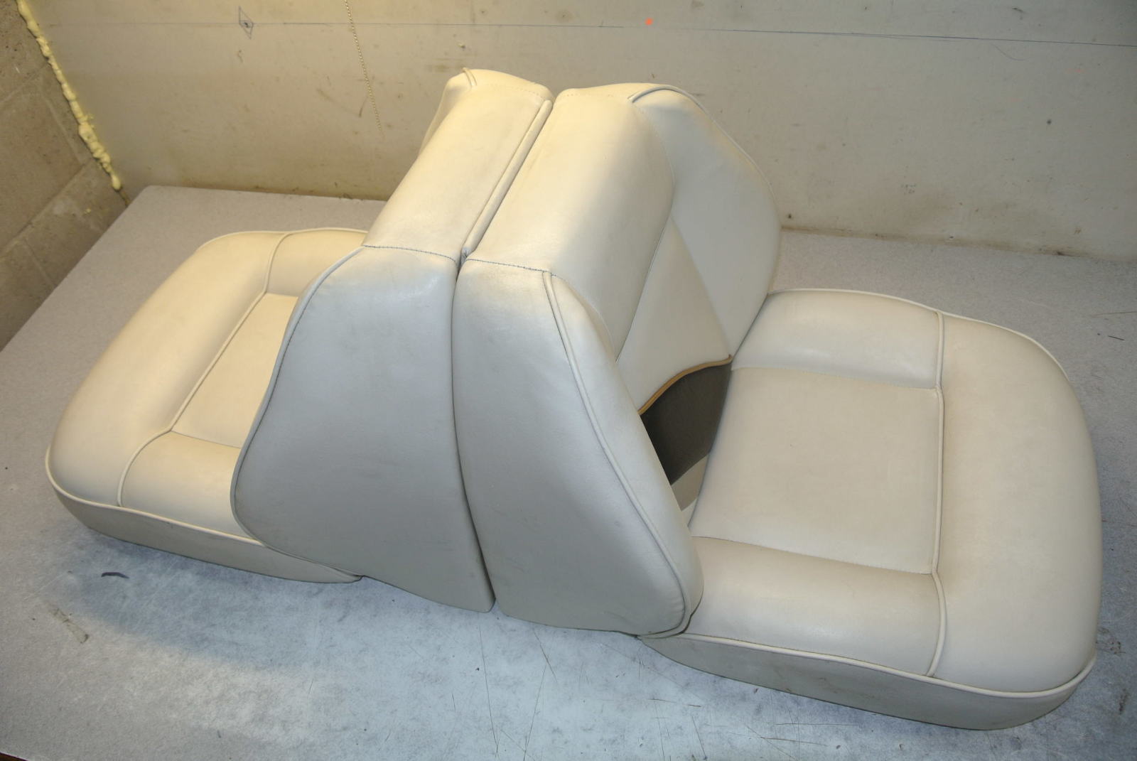 Bluewater Boat Back to Back Boat Seat | Green Bay Propeller & Marine ...