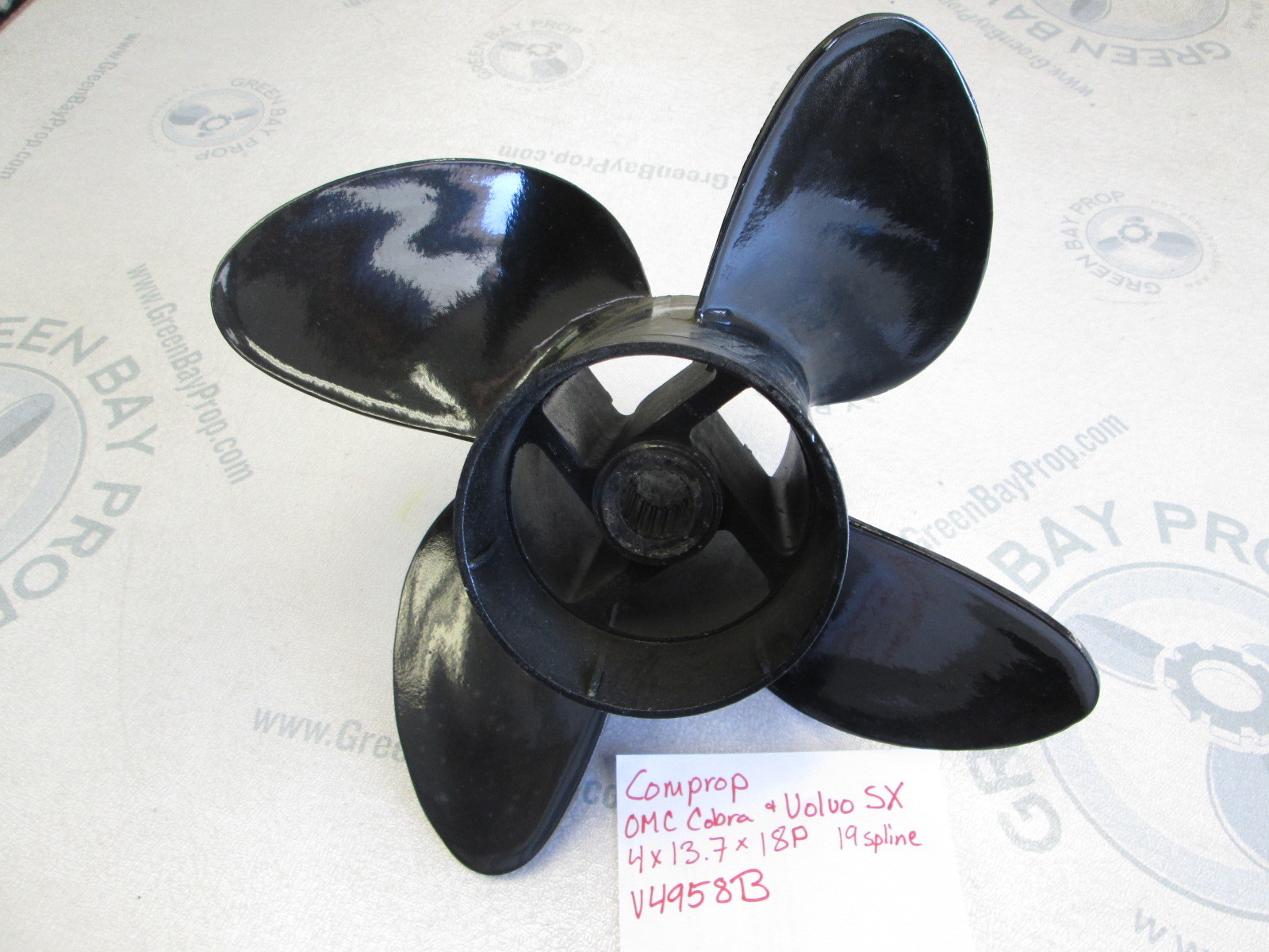13.7 x 18 Pitch 4 Blade Composite Prop for Volvo Penta SX & Cobra Stern ...