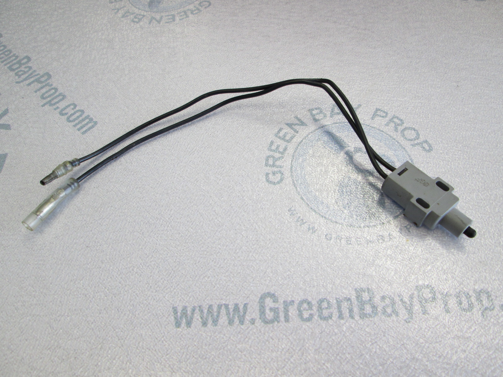 87-814281A09 Mercruiser Shift Interrupt Switch Neutral 3.0-5.7 | Green ...