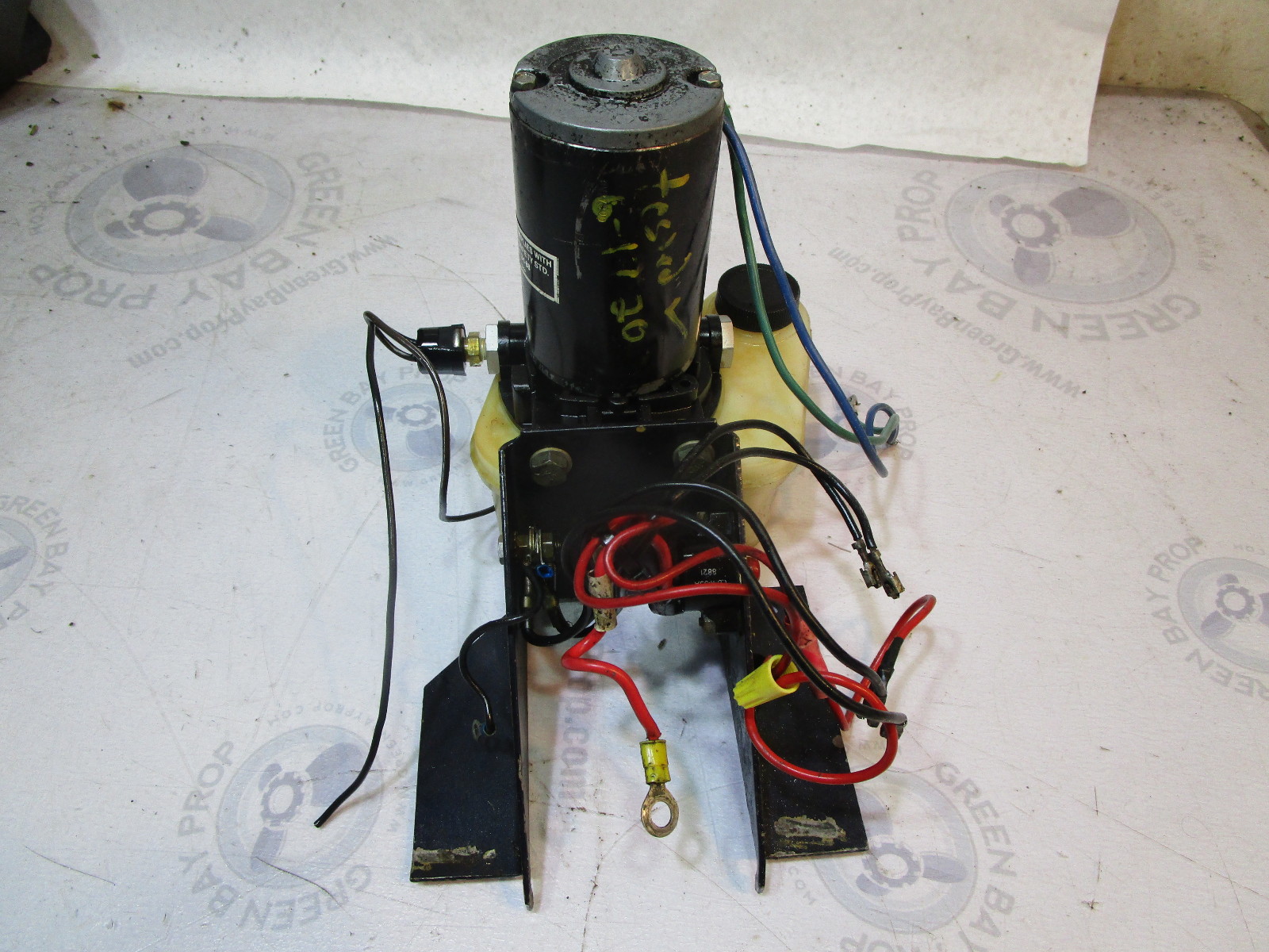 F695541-1 Mercury Force L-Drive 85-125 Hp Trim Tilt Pump 1989-90 ...