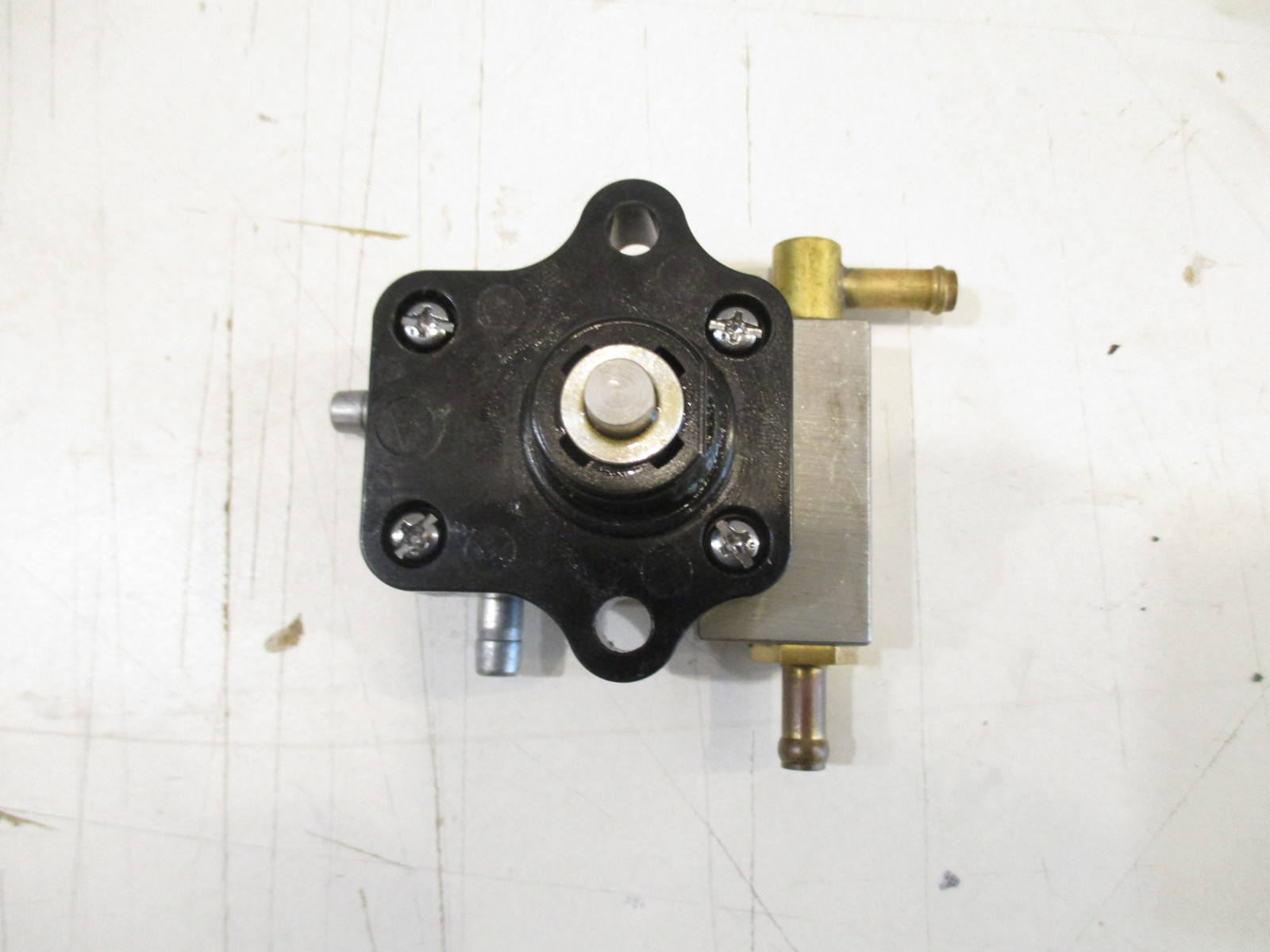 803529T07 Mercury Mariner Outboard Fuel Pump 8/9.9 HP 2005-2006 Four ...