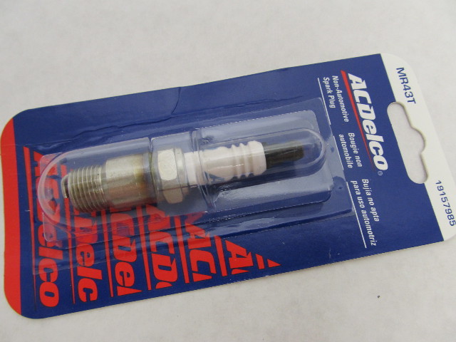 MR43T 19157985 AC-DELCO Marine Small Engine Spark Plug 898264 | Green ...