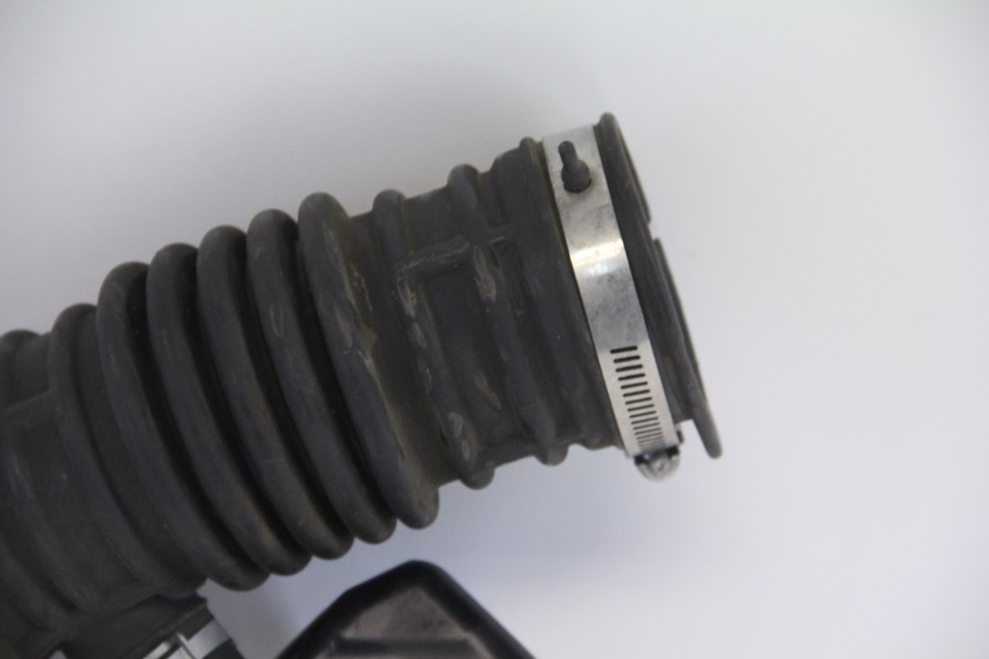 Infiniti FX35 09-12 Rear Air Cleaner Duct RIght 16576-1CB0A, A618, OEM ...