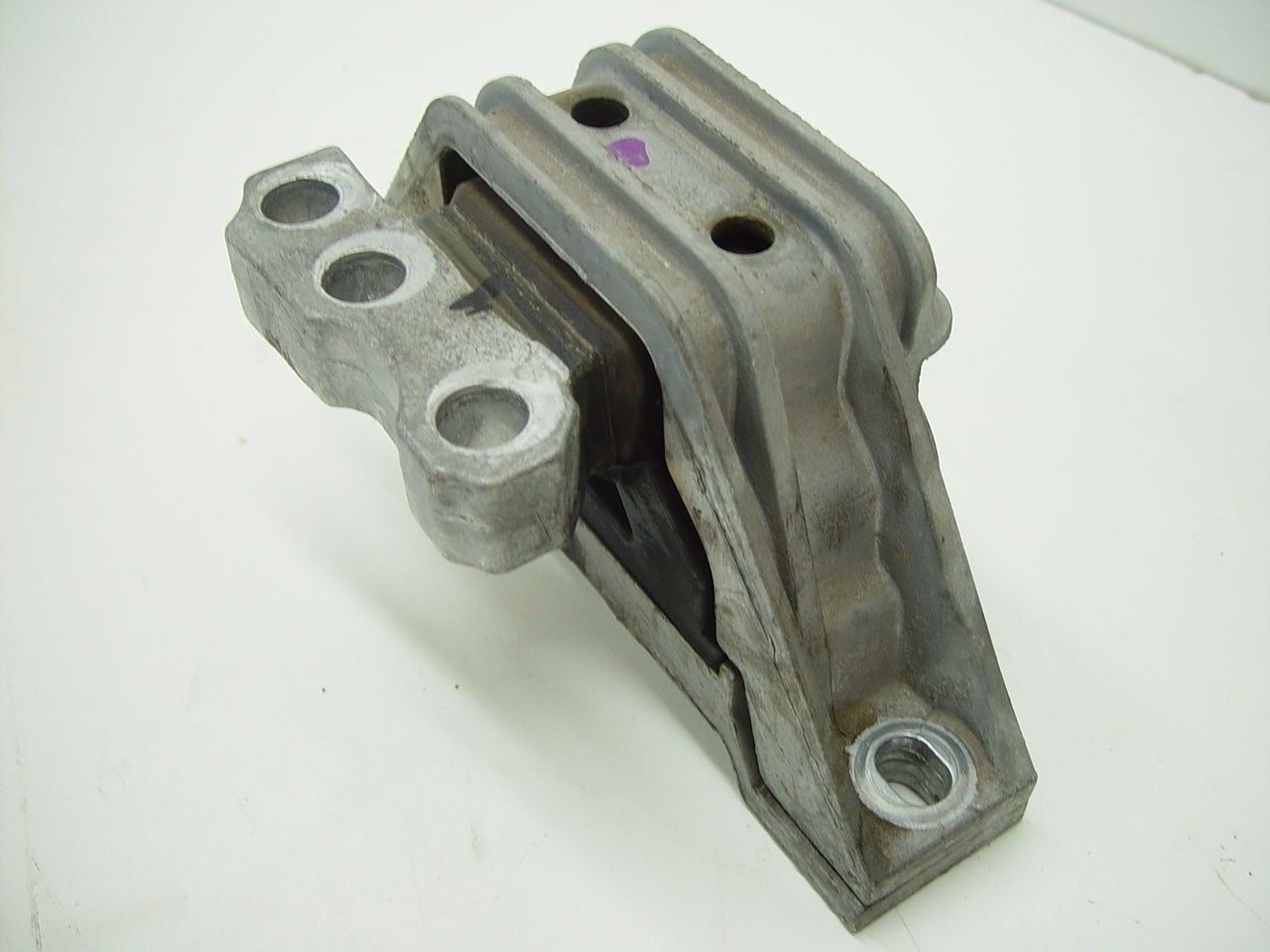2005 Chevy Cobalt Front Motor Mounts