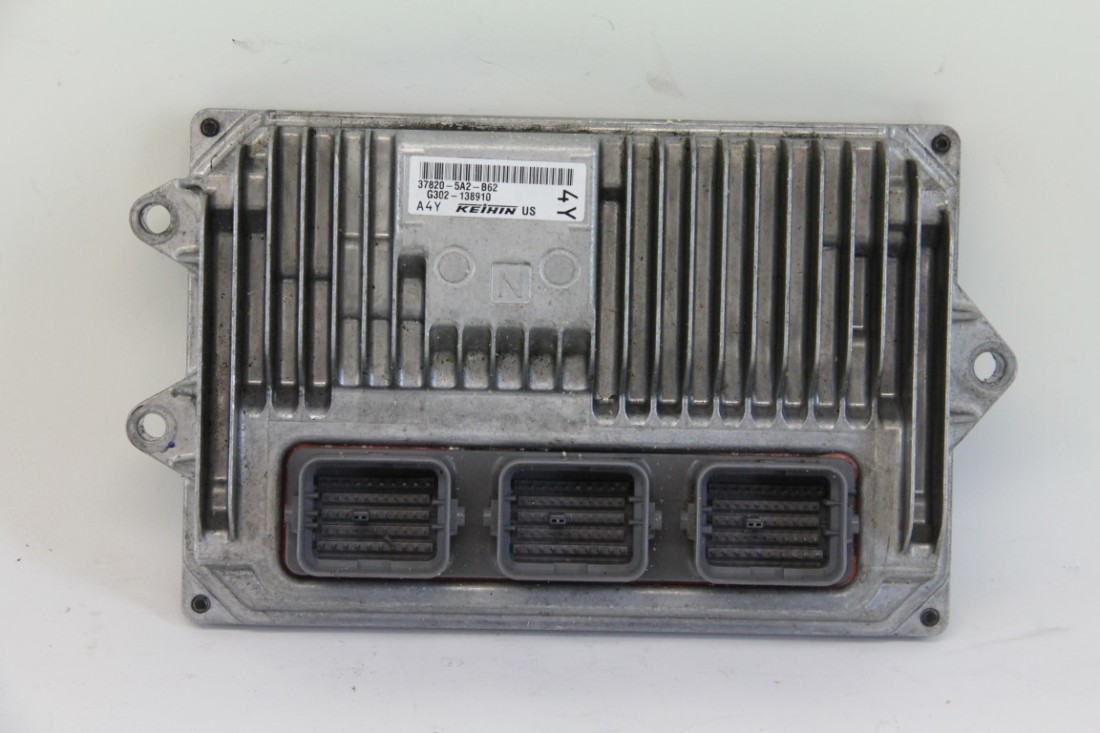 Honda Accord 14 Engine Control Unit Computer ECU, 4 Cyl A/T 37820-5A2 ...