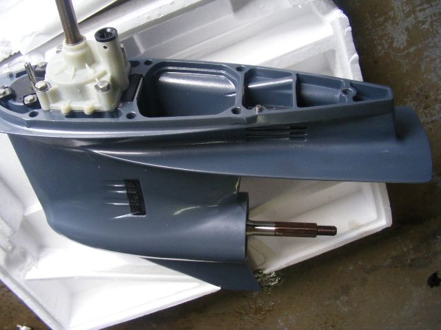 Yamaha LF175 LF200 XB 4Cylind Lower Unit LEFT Hand 25"shaft Casing ...