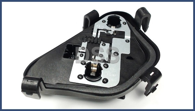 Genuine BMW Tail Light Lamp Rear Panel Left Bulb Socket Rear OEM ...